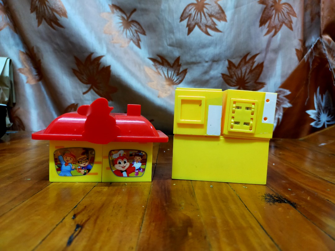 Jollibee building blocks, Hobbies & Toys, Toys & Games on Carousell