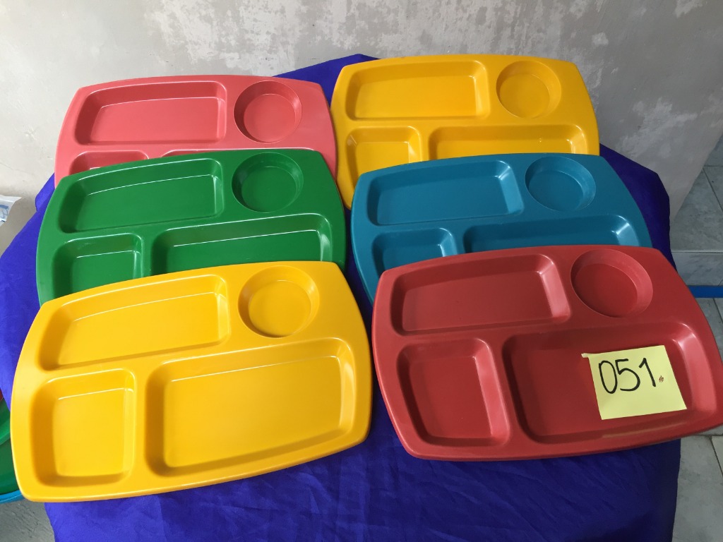12" Plastic Lunch Tray, Furniture & Home Living, Home Improvement ...