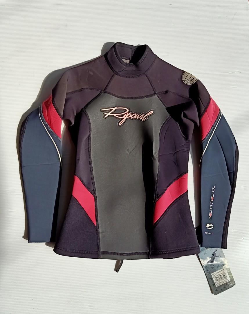 Rip Curl Rash Guard, Fesyen Wanita, Pakaian Wanita, Lainnya di Carousell