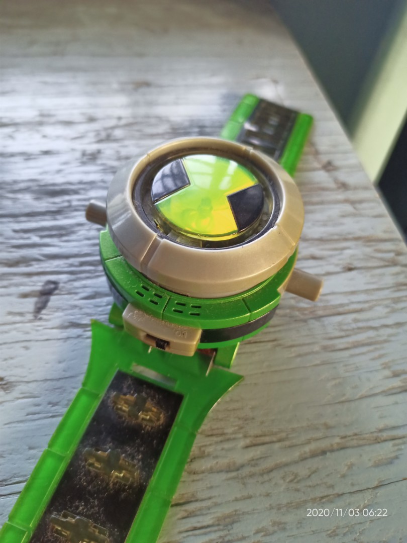 Bandai Ben 10 Omnitrix, Hobbies & Toys, Toys & Games on Carousell