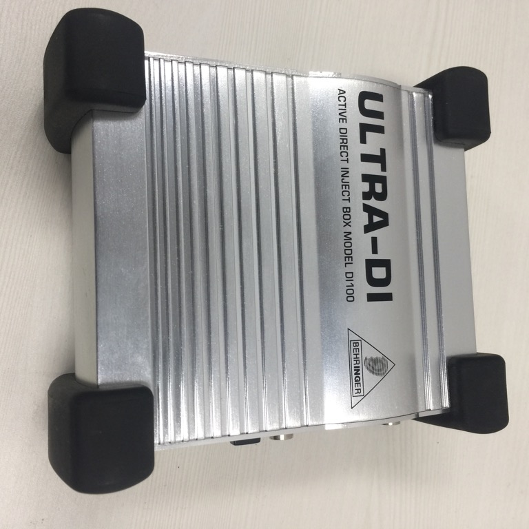 Behringer Ultra DI Box. Model: DI 100, Hobbies & Toys, Music & Media ...