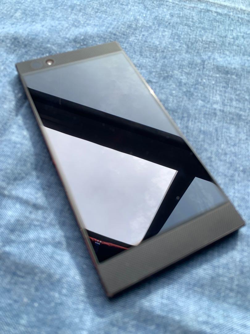 Razor Phone 1, Mobile Phones & Gadgets, Mobile Phones, Android Phones ...