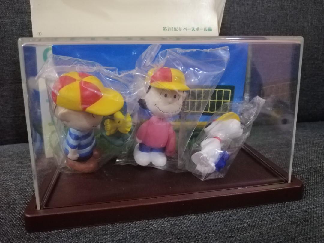Snoopy friendly collection, Hobbies & Toys, Collectibles & Memorabilia ...