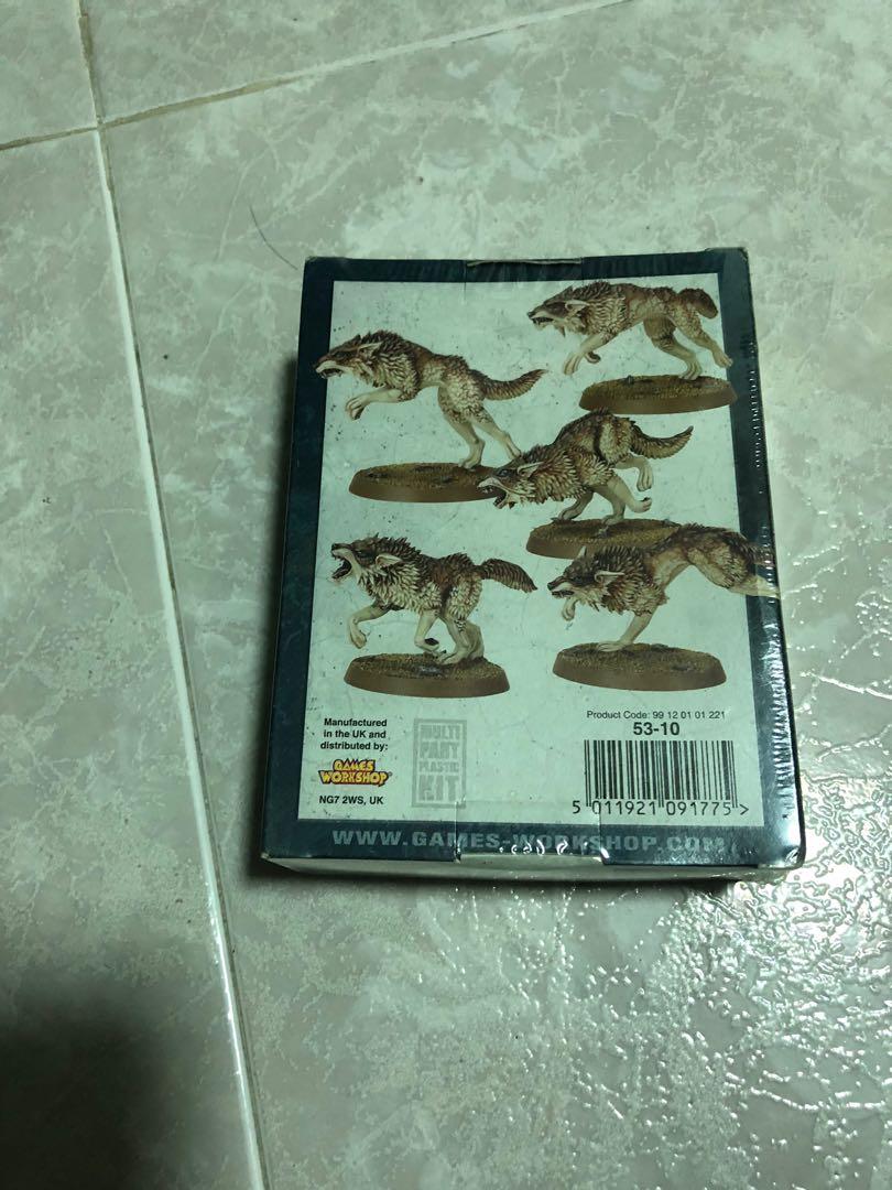Warhammer 40k Space wolves fenrisian wolf pack, Hobbies & Toys, Toys ...