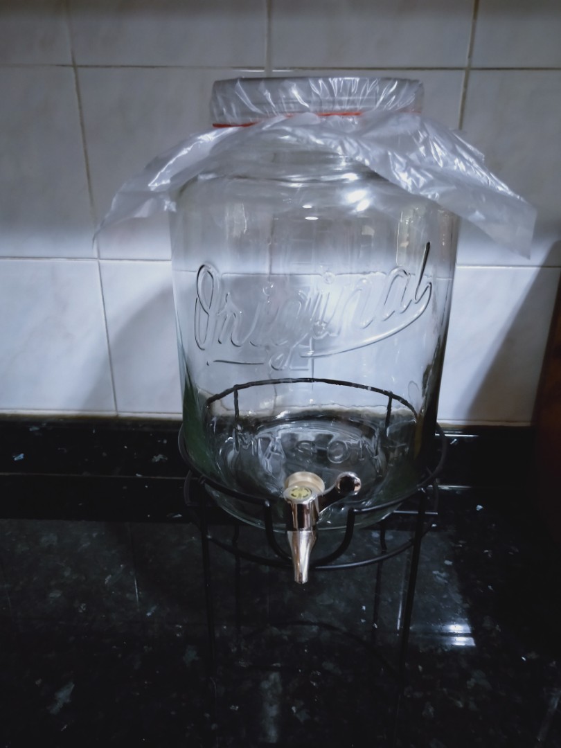 Used 7ltrs Mason Jar Water Dispenser with Stand, TV & Home Appliances ...