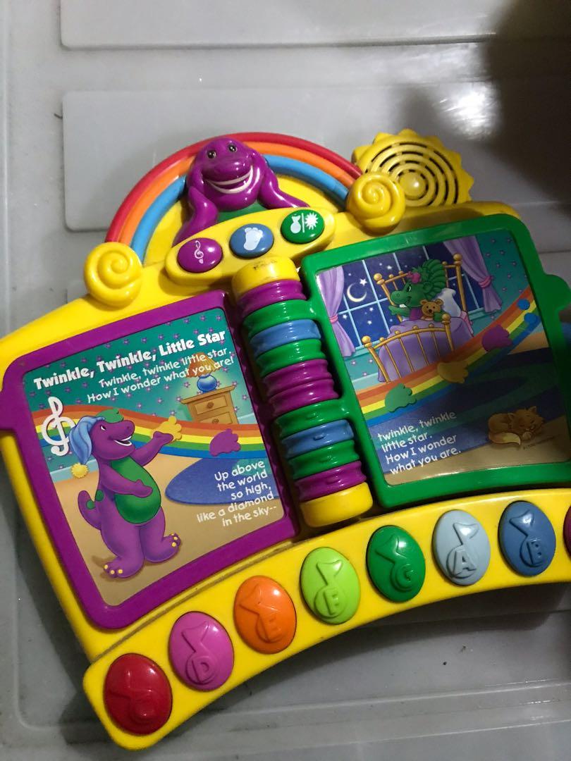 Working Barney Singing Song Book and Piano, Hobbies & Toys, Toys ...