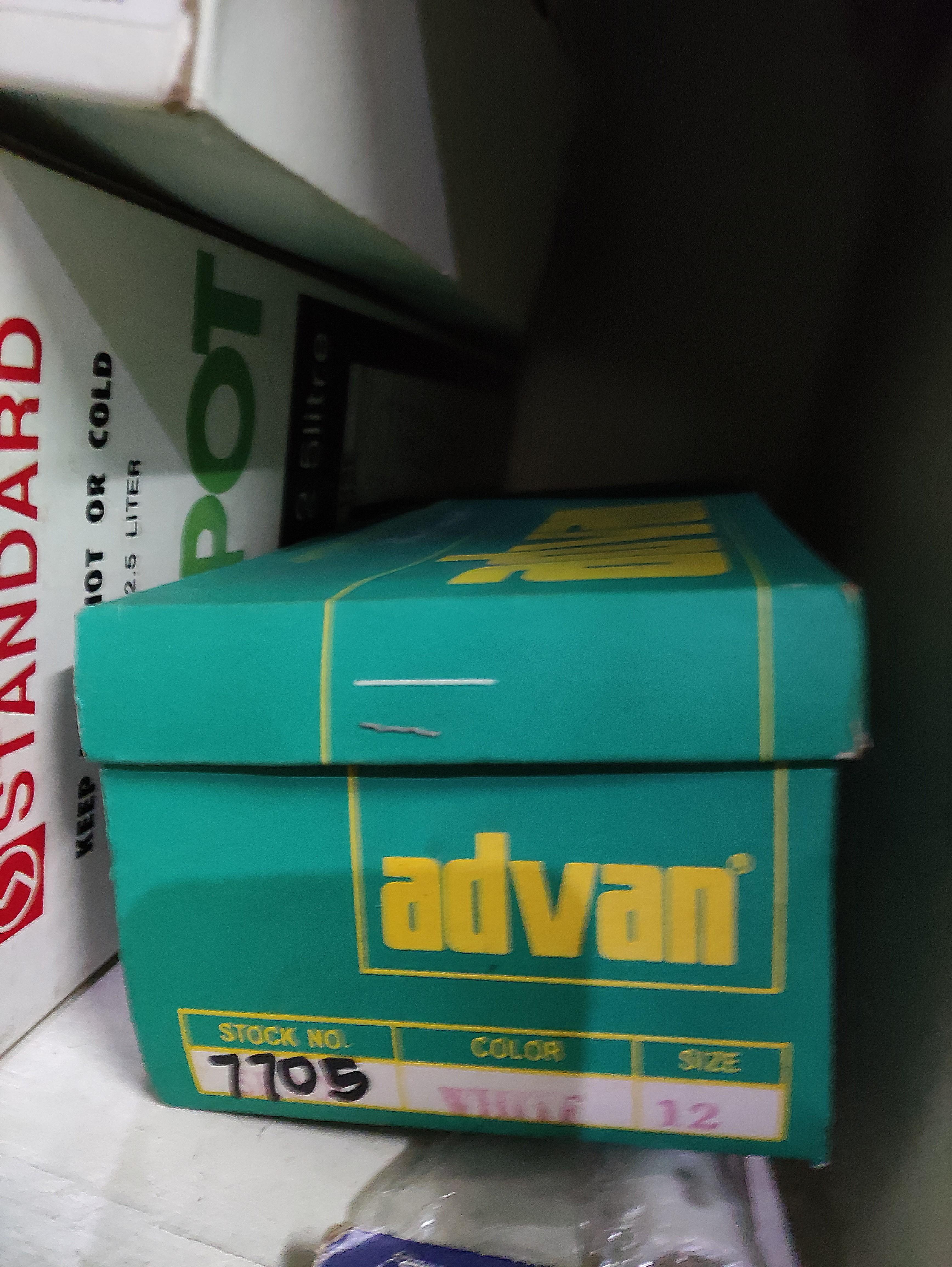 Advan white shoes, Babies & Kids, Babies & Kids Fashion on Carousell