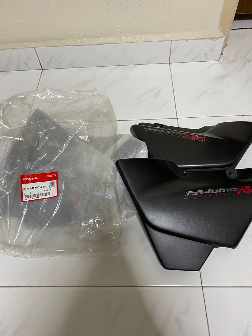 Cb400 Super four Revo side cover Genuine, Motorcycles, Motorcycle ...