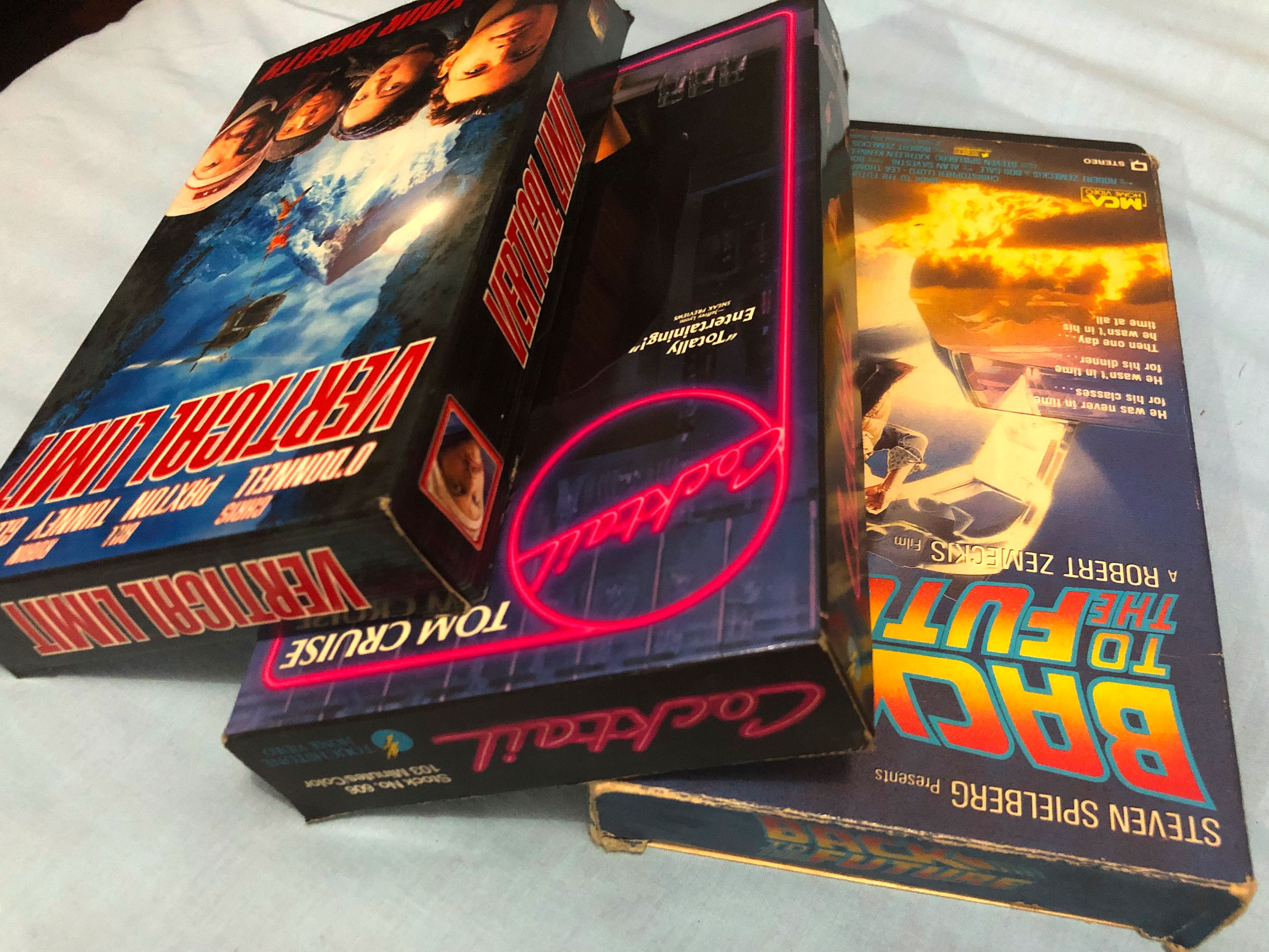 Classic VHS Movies, Hobbies & Toys, Music & Media, Music Accessories on ...