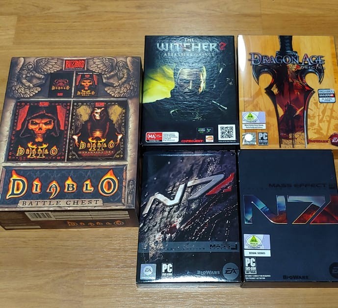 SET ONLY: OLD PC DVD Games Diablo Witcher Mass Effect Dragon Age ...