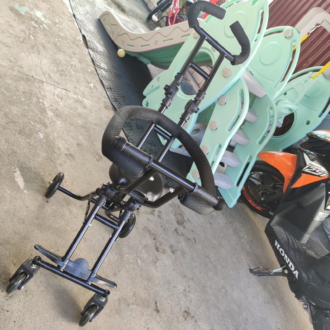 Scooter type stroller, Babies & Kids, Going Out, Strollers on Carousell