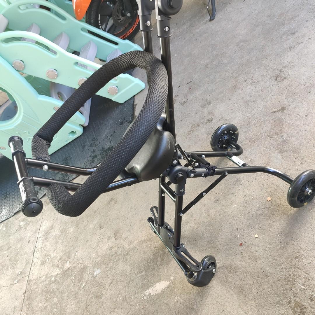 Scooter type stroller, Babies & Kids, Going Out, Strollers on Carousell