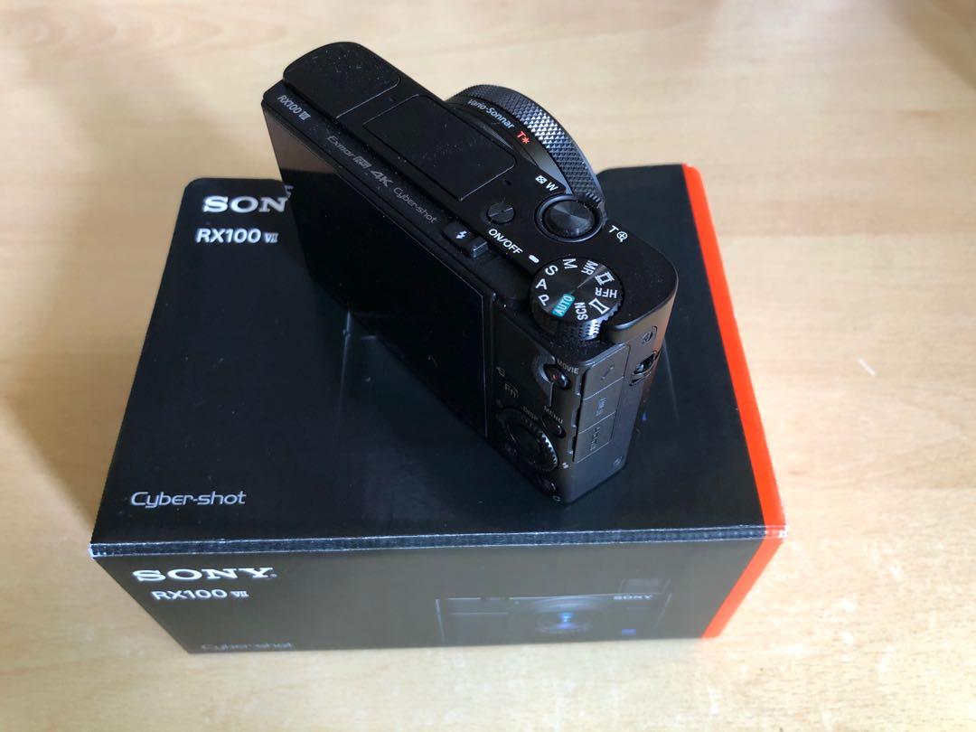 Sony RX100 M7 vii, Photography, Cameras on Carousell