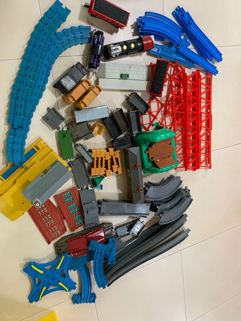 Tomy train set, Hobbies & Toys, Toys & Games on Carousell