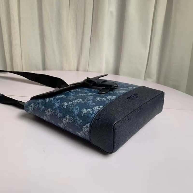 Coach Crossbody Bag, Women's Fashion, Bags & Wallets, Cross-body Bags ...