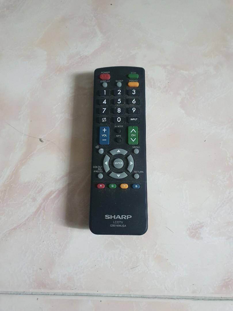 Sharp Aquos 32 inch TV screen with remote control, TV & Home Appliances ...