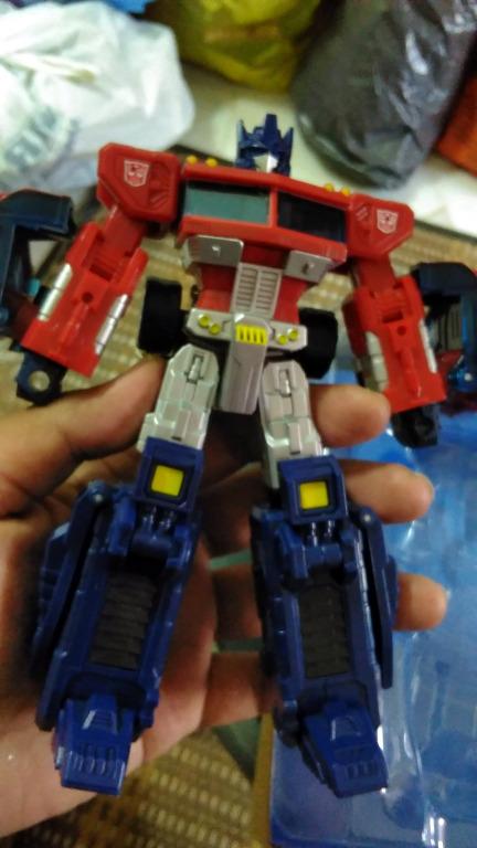 transformers henkei optimus prime c01 + g3 parallax Trailer, Hobbies ...