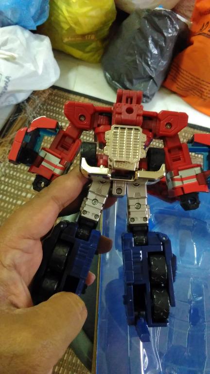 transformers henkei optimus prime c01 + g3 parallax Trailer, Hobbies ...