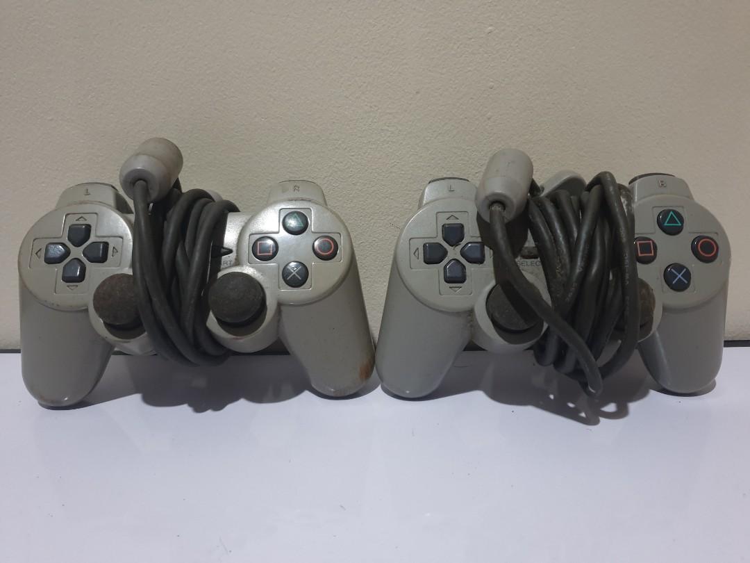 2 ps1 controllers (playstation 1), Video Gaming, Gaming Accessories ...