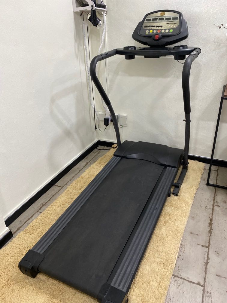 Aibi treadmill, Sports Equipment, Exercise & Fitness, Weights ...