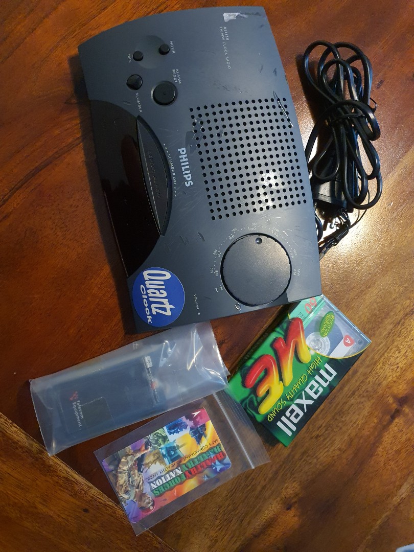 Philips Alarm Clock FM radio, Audio, Soundbars, Speakers & Amplifiers ...