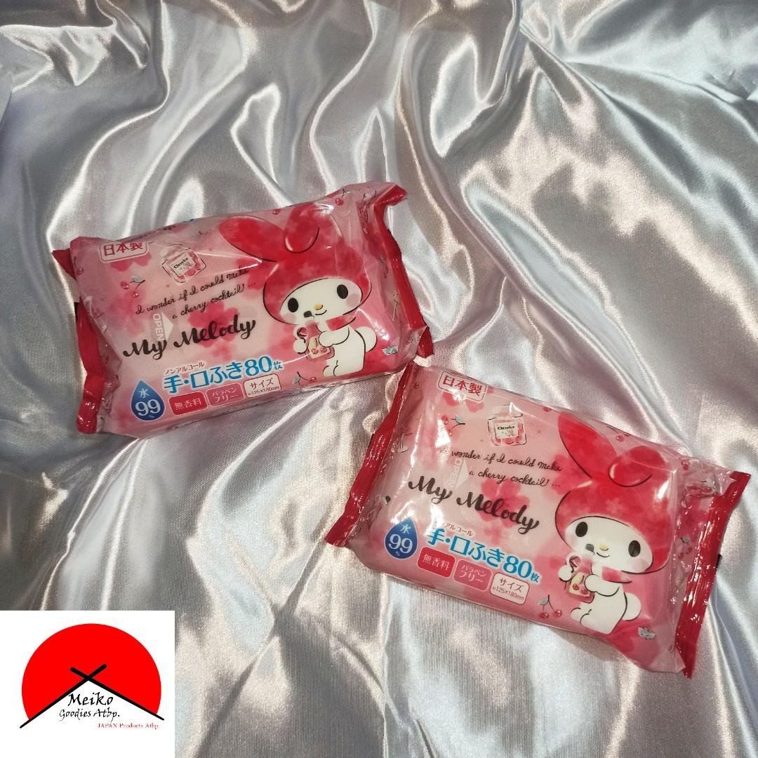JAPAN DAISO WET WIPES HELLO KITTY, Beauty & Personal Care, Sanitary ...