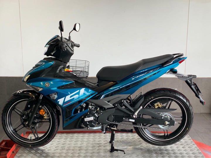 YAMAHA SNIPER COVERSET CYAN, Motorcycles, Motorcycle Accessories on ...