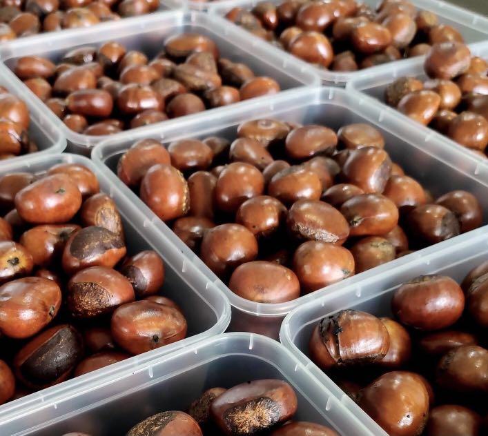 Roasted Mandarin Castanas, Food & Drinks, Local Eats on Carousell