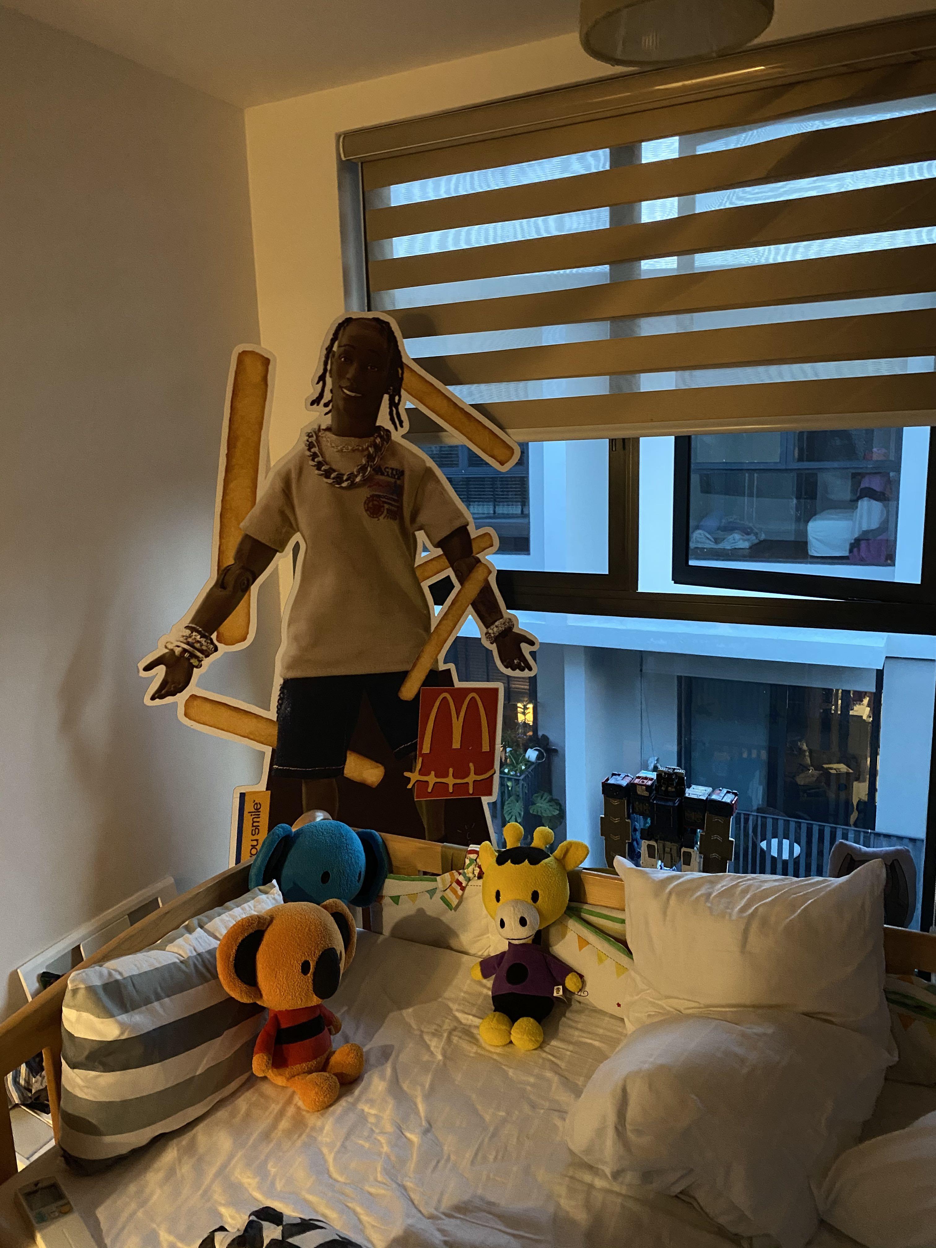 Travis Scott Cut Out