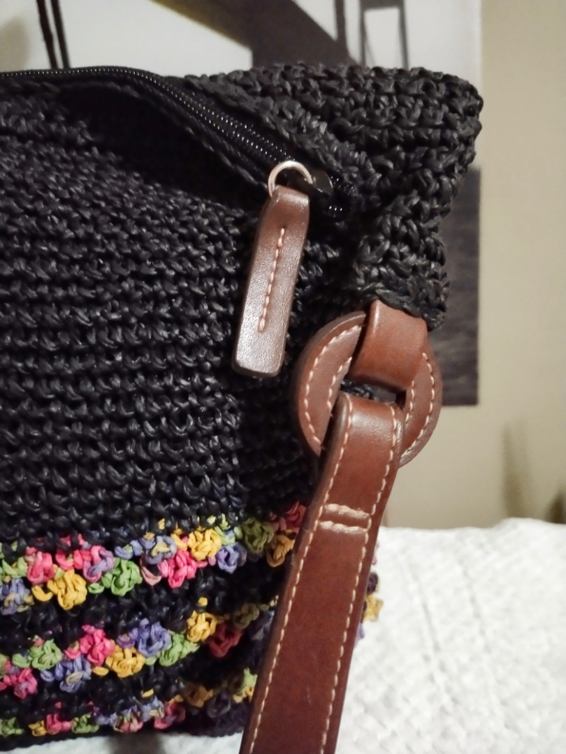 Abaka shoulder bag, Women's Fashion, Bags & Wallets, Shoulder Bags on ...