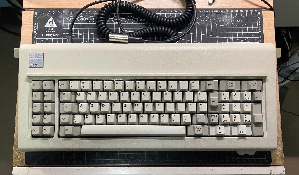 IBM Model F XT 5150 keyboard, 電腦＆科技, 手提電腦 - Carousell