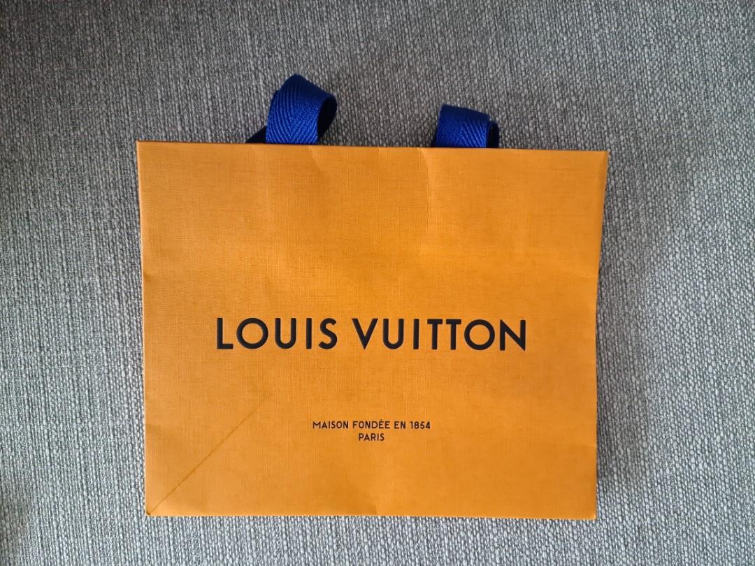 Louis Vuitton / LV paper bag, Luxury, Bags & Wallets, Others on Carousell