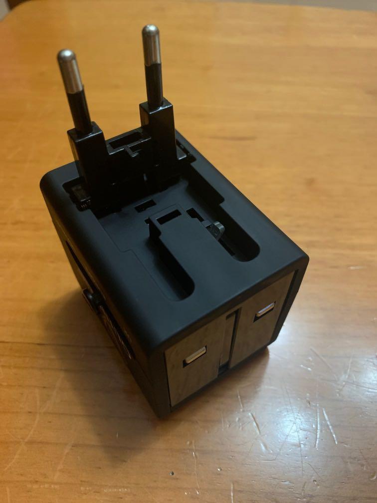Guinness Multi-Nation Travel Adapter with 2 USB Chargers 旅行插頭 萬用插頭 轉插 ...