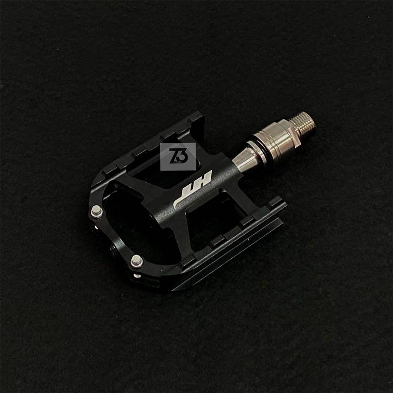 HT-AR12 pedal with Titanium Left QR for Brompton, Sports Equipment, Bicycles & Parts, Parts ...
