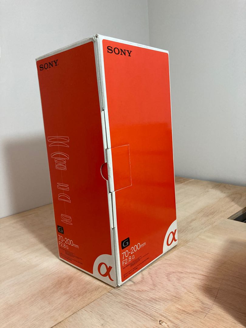 (Lens Box only) SONY 70-200mm F2.8 SSM, Photography, Lenses on Carousell