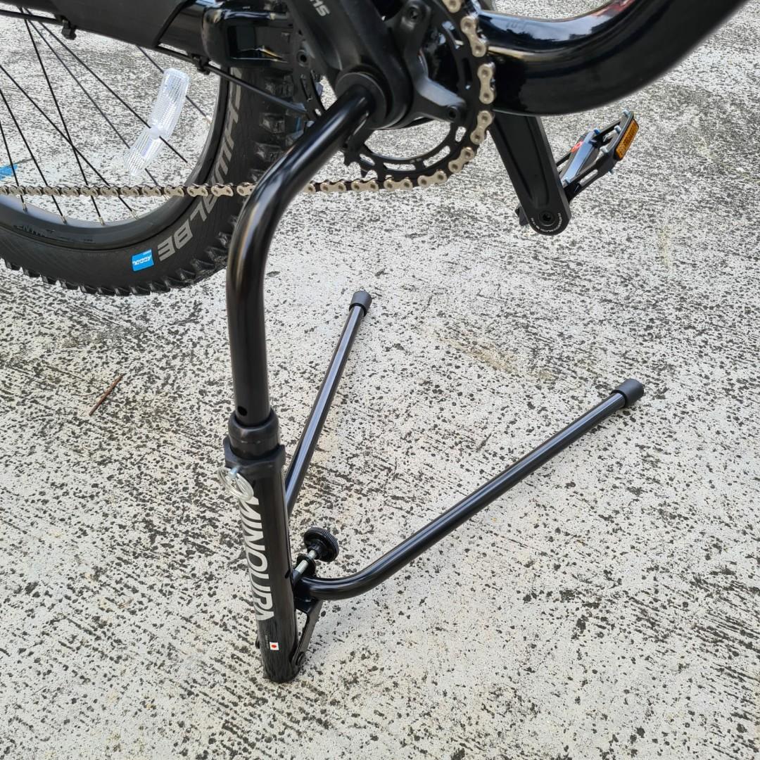Minoura Spindle Stand SPN -20, Sports Equipment, Bicycles & Parts ...
