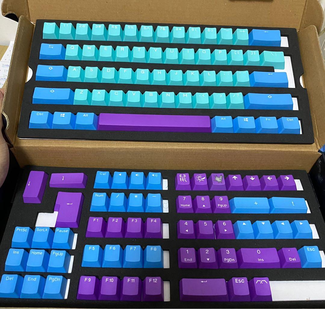 Mk x Ducky “frozen llama” keycap set, Computers & Tech, Parts ...