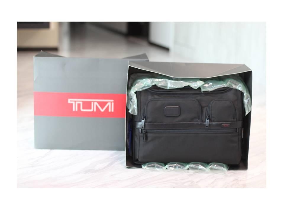 New in Gift box - Tumi 26141D2U Expandable Organizer Computer Brief ...