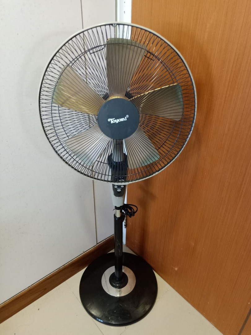 Strong fully working "16 Toyomi stand fan, Furniture & Home Living ...