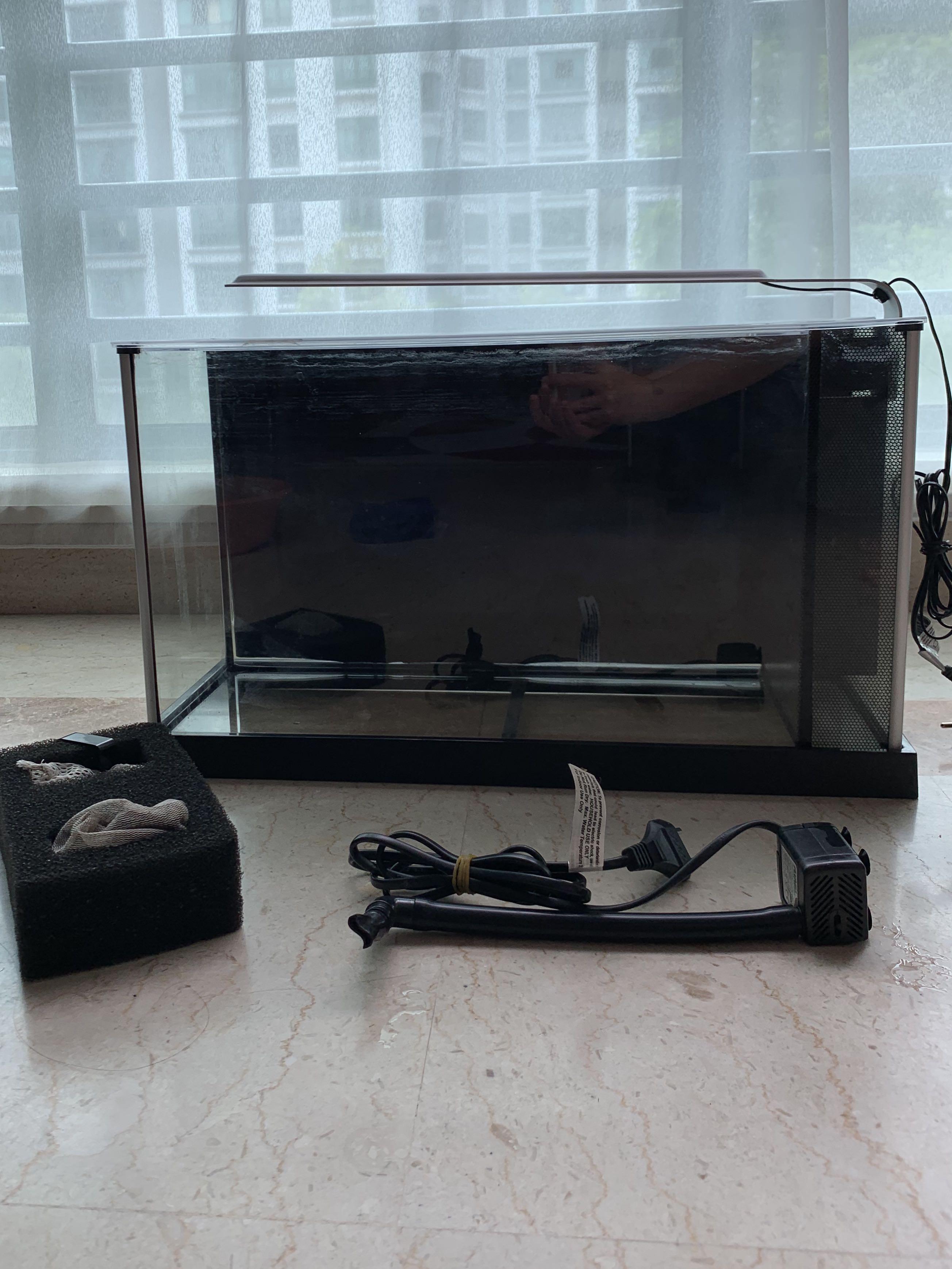 Fluval Spec 19L Fish Tank in black, Pet Supplies, Homes & Other Pet ...