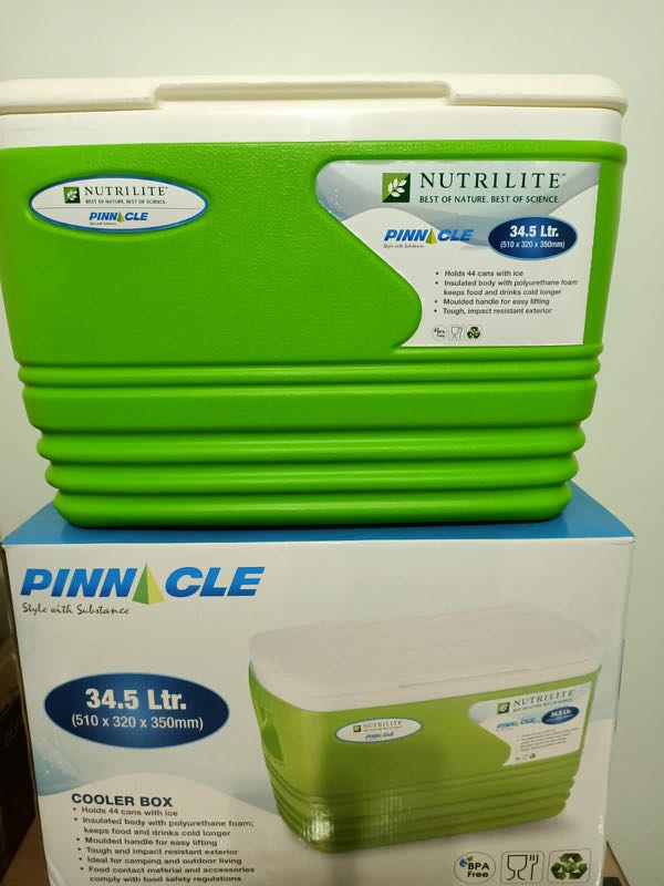 Pinnacle cooler box 34.5ltr, Furniture & Home Living, Kitchenware ...