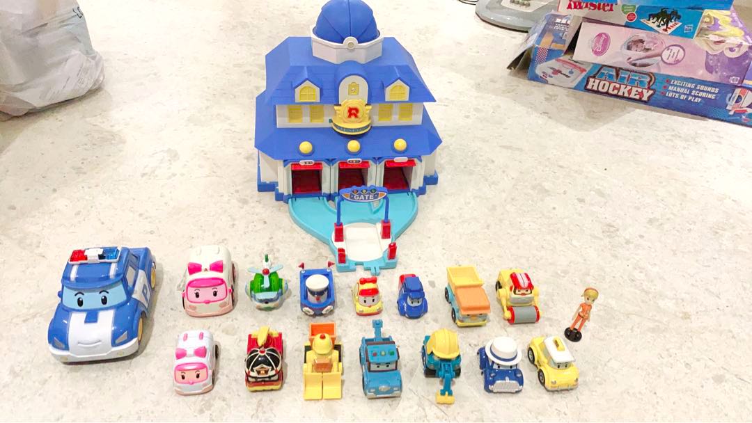 Robocar Poli set, Hobbies & Toys, Toys & Games on Carousell