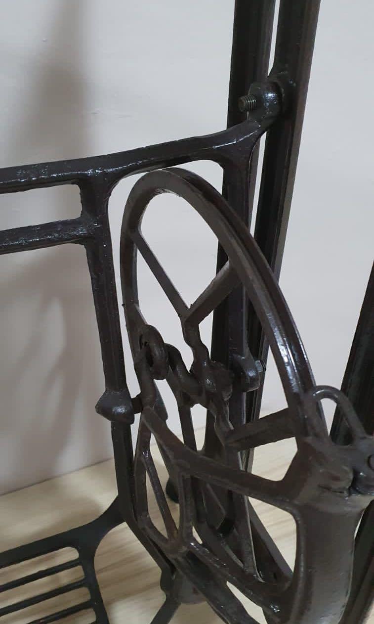 Singer sewing machine leg, Furniture & Home Living, Furniture, Other ...