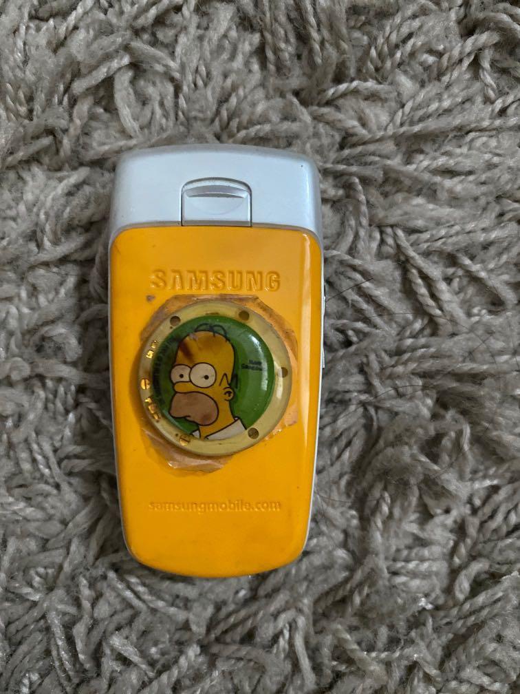 The Simpsons samsung flip phone, Mobile Phones & Gadgets, Mobile Phones ...