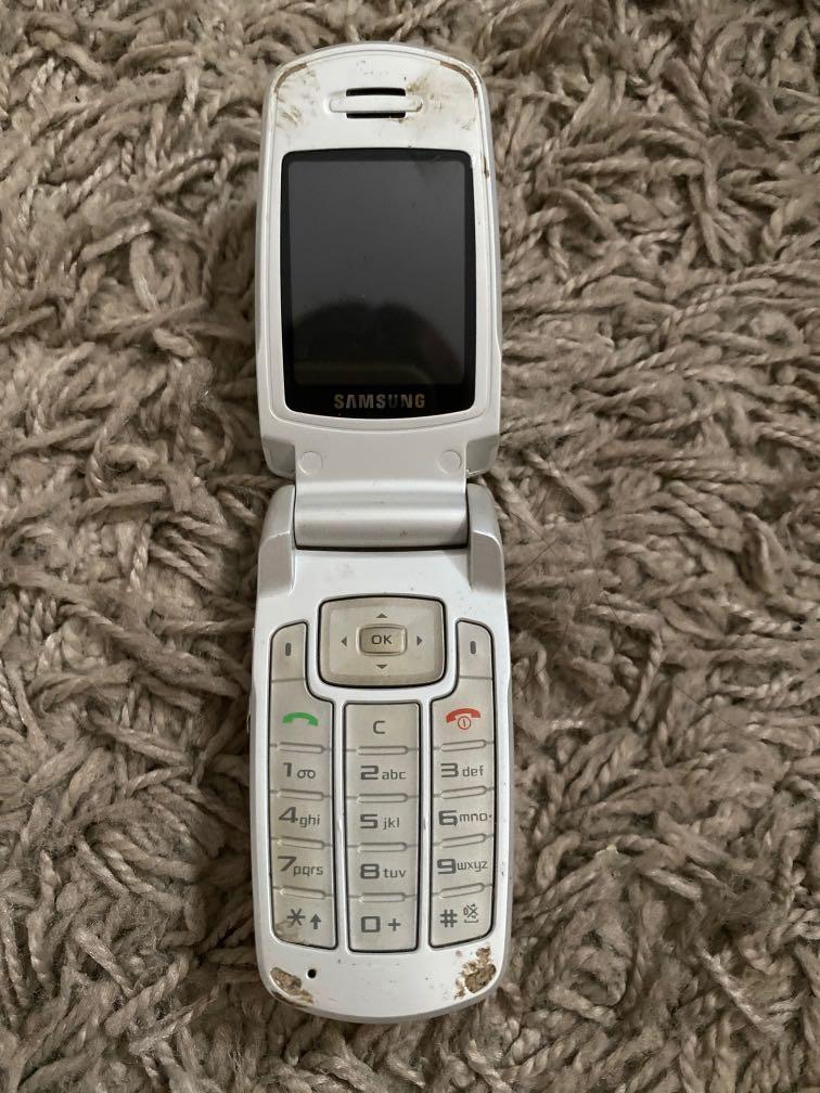 The Simpsons samsung flip phone, Mobile Phones & Gadgets, Mobile Phones ...