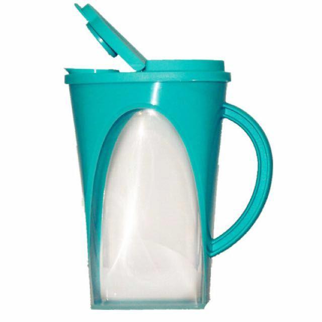 Tupperware 1.7L Outdoor Dining Water Pitcher Dispenser Jug Container ...