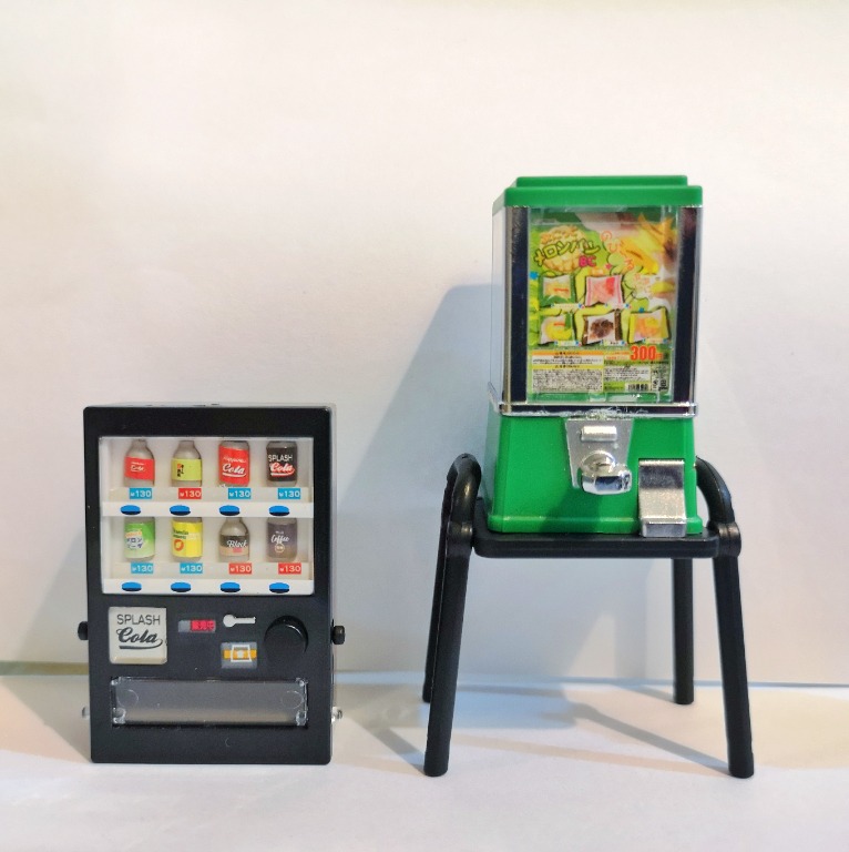 Mini Vending Machine & Gachapon Machine, Hobbies & Toys, Toys & Games ...