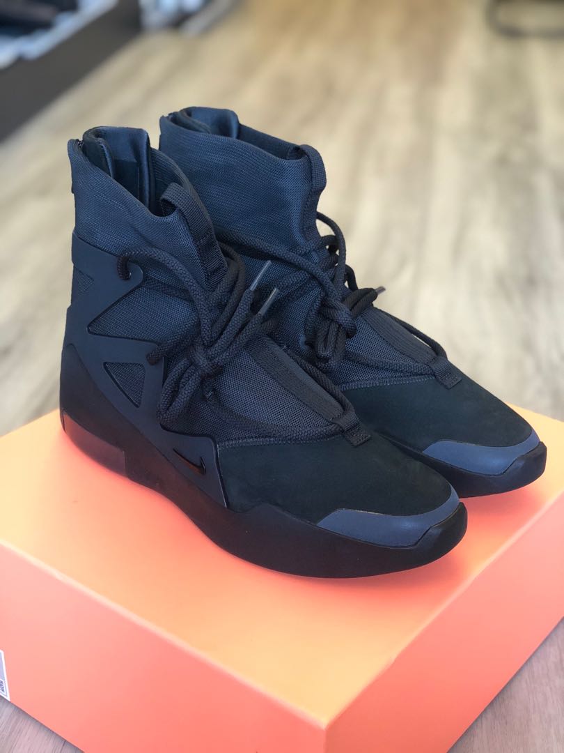 Nike FOG triple Black, Men's Fashion, Footwear, Sneakers on Carousell