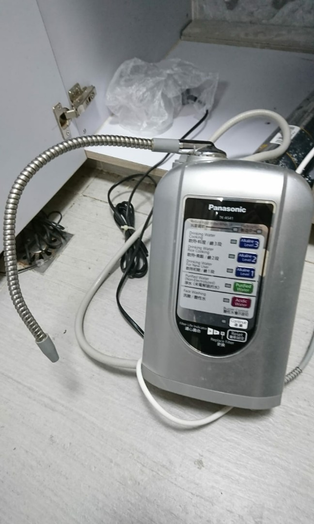 Panasonic TK-AS41 濾水器, 家庭電器, 空氣清新機及抽濕機 - Carousell