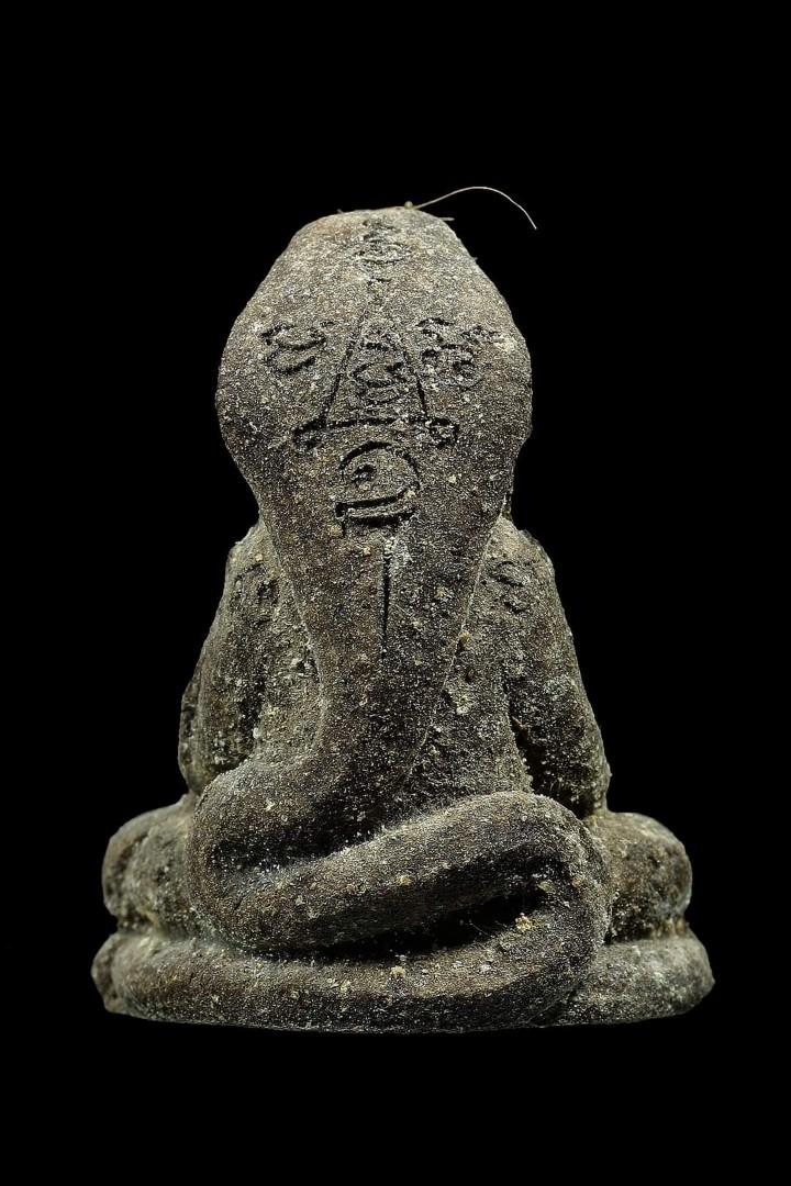 Phra Pidta lp dam 2539, Hobbies & Toys, Memorabilia & Collectibles ...
